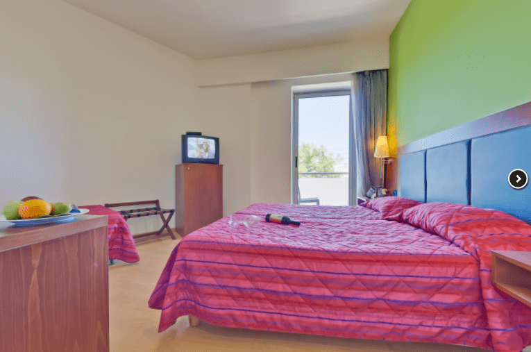 Marin Dream Hotel - TennisBookingTour